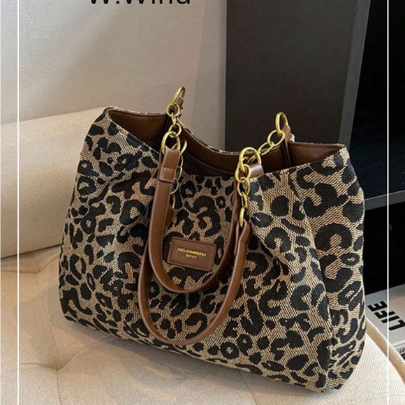 chinatown market | Bags | Brand New Luxurious Brown Leopard Print Bag ...